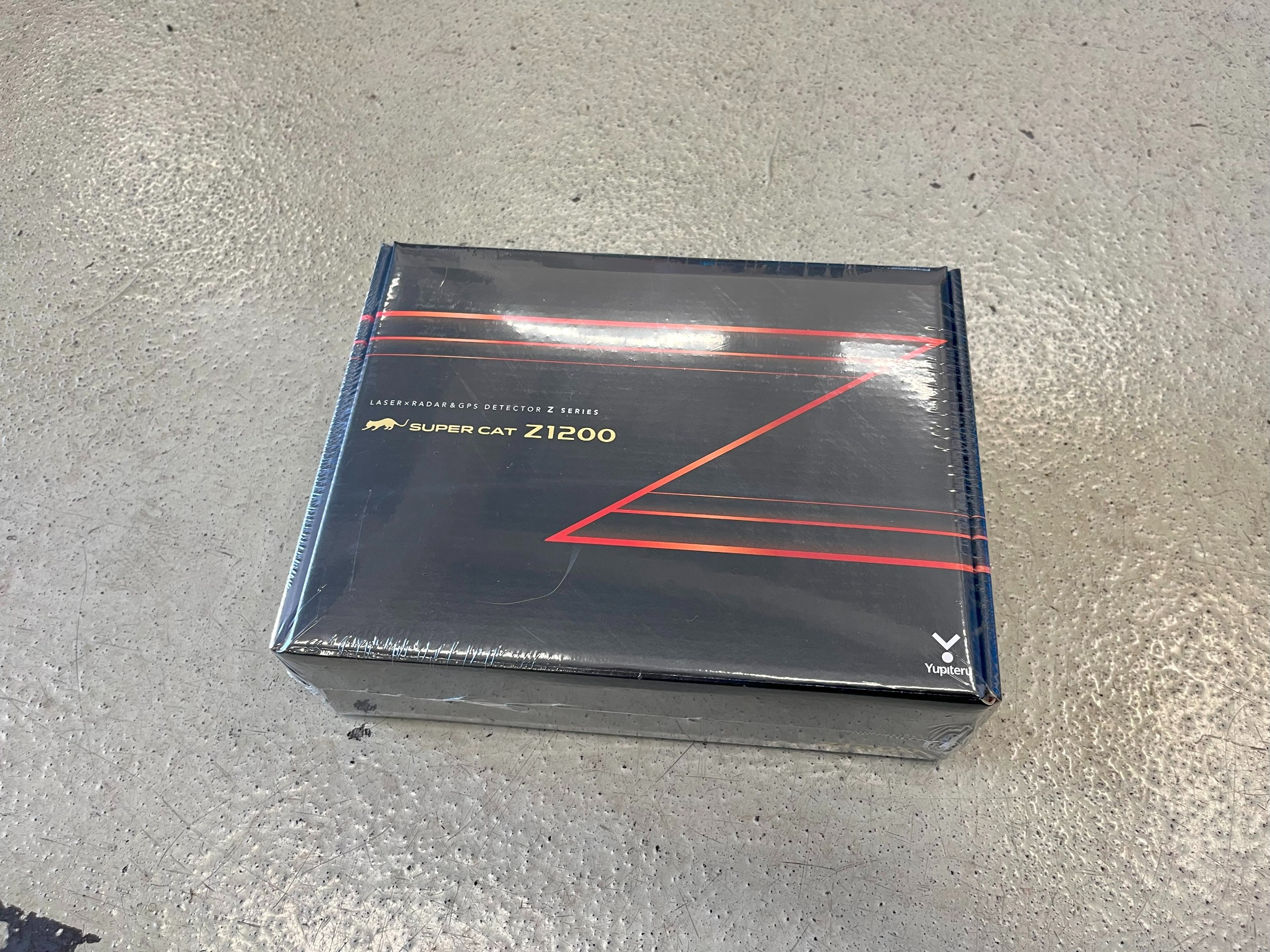 W206 C220d Yupiteru Z1200 | 取り付け事例 | コクピット21世田谷 | お店の取付加工事例紹介