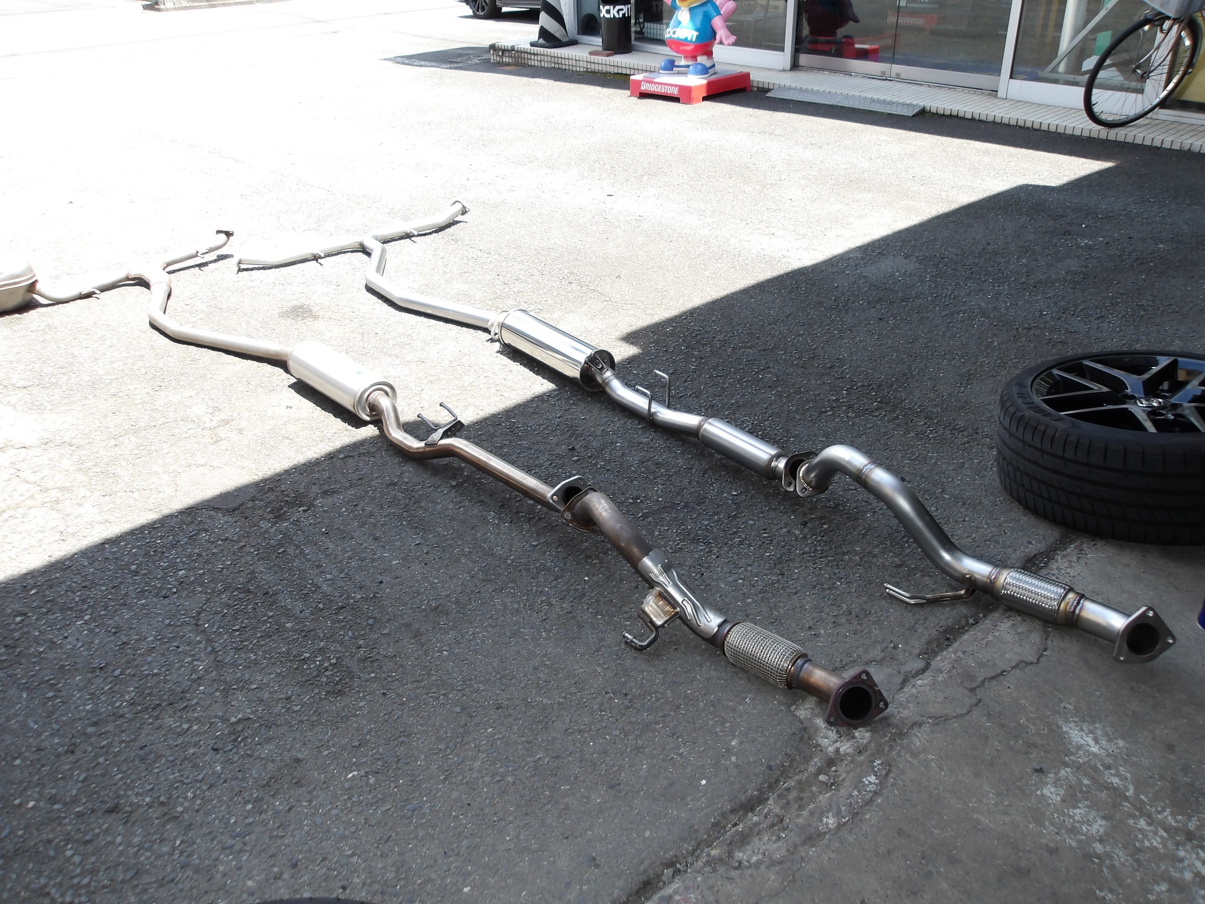 シビック（FL1）スプーン製「N1マフラーキット（保安基準適合）」装着。 | ホンダ シビック 吸・排気系 HID・LED（その他電装系） > マフラー交換 | 作業日誌 | コクピット 川越 ...