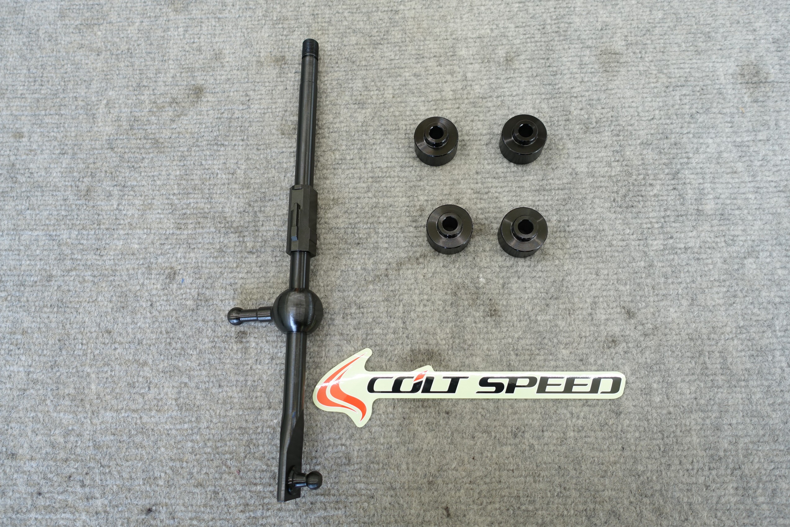 レーシーな雰囲気がたまんない！スズキ スイフトスポーツ（ZC33S）に「COLT SPEED GTシフター & GT SSシフト」の取り付け ...