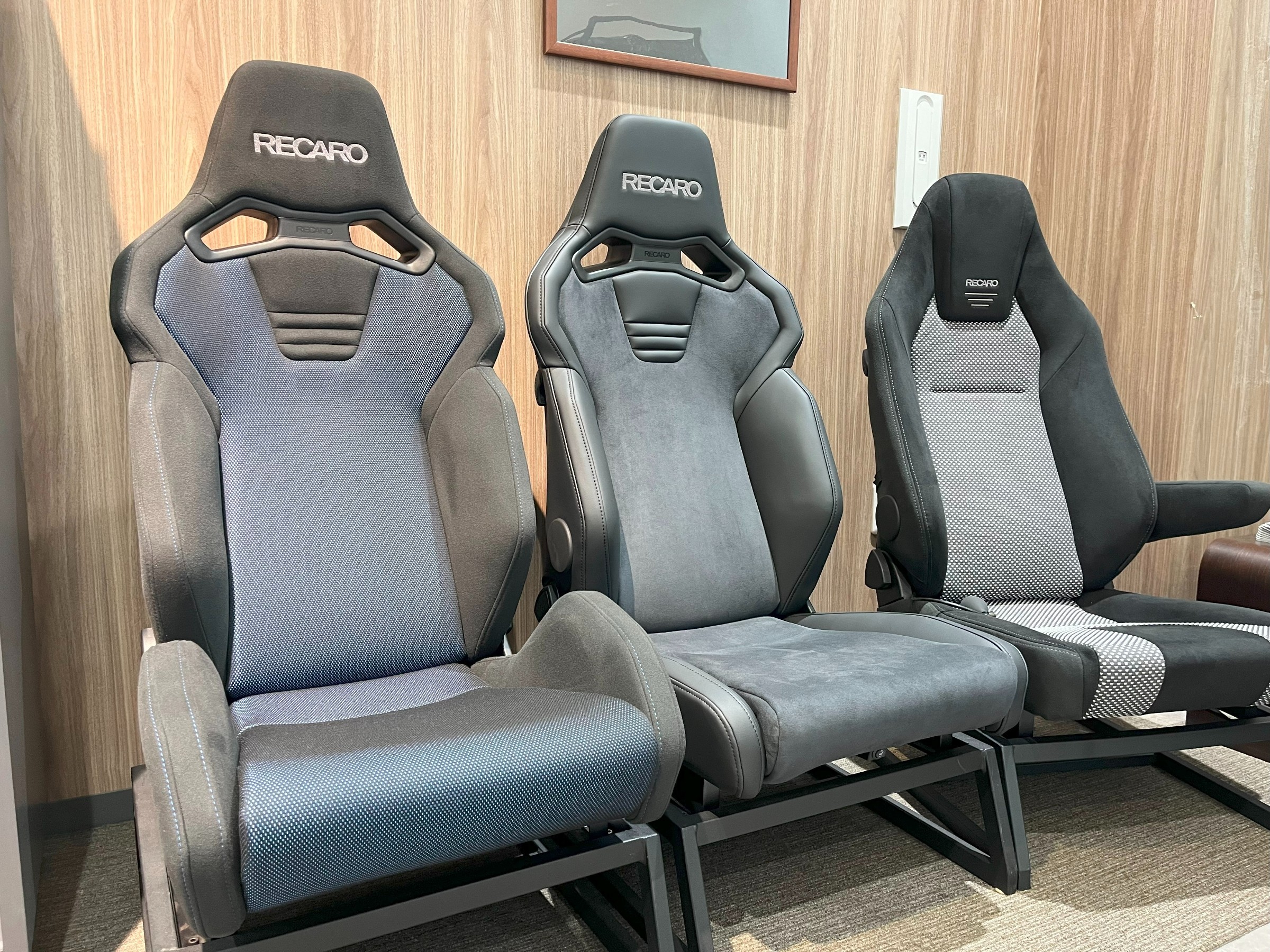 GR86 RECARO SR-S Sportster CL | スタッフ日記 | コクピット21世田谷 | 車のカスタマイズにかかわるスタッフより