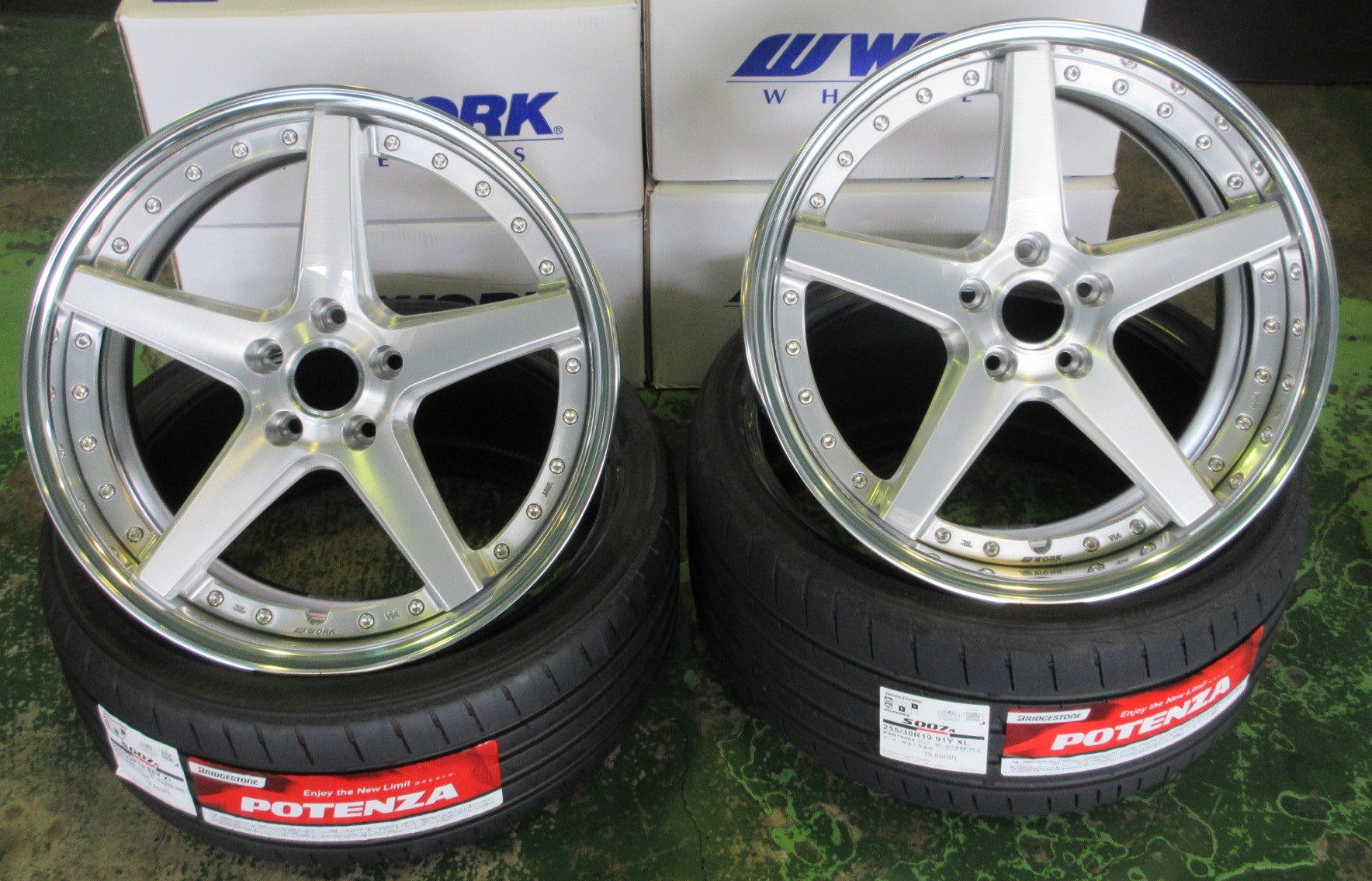 WORK『GNOSIS CV CVF』2piece | ホイール | 商品情報 | コクピット さつま貝塚 | おすすめ商品（タイヤ、ホイール ...