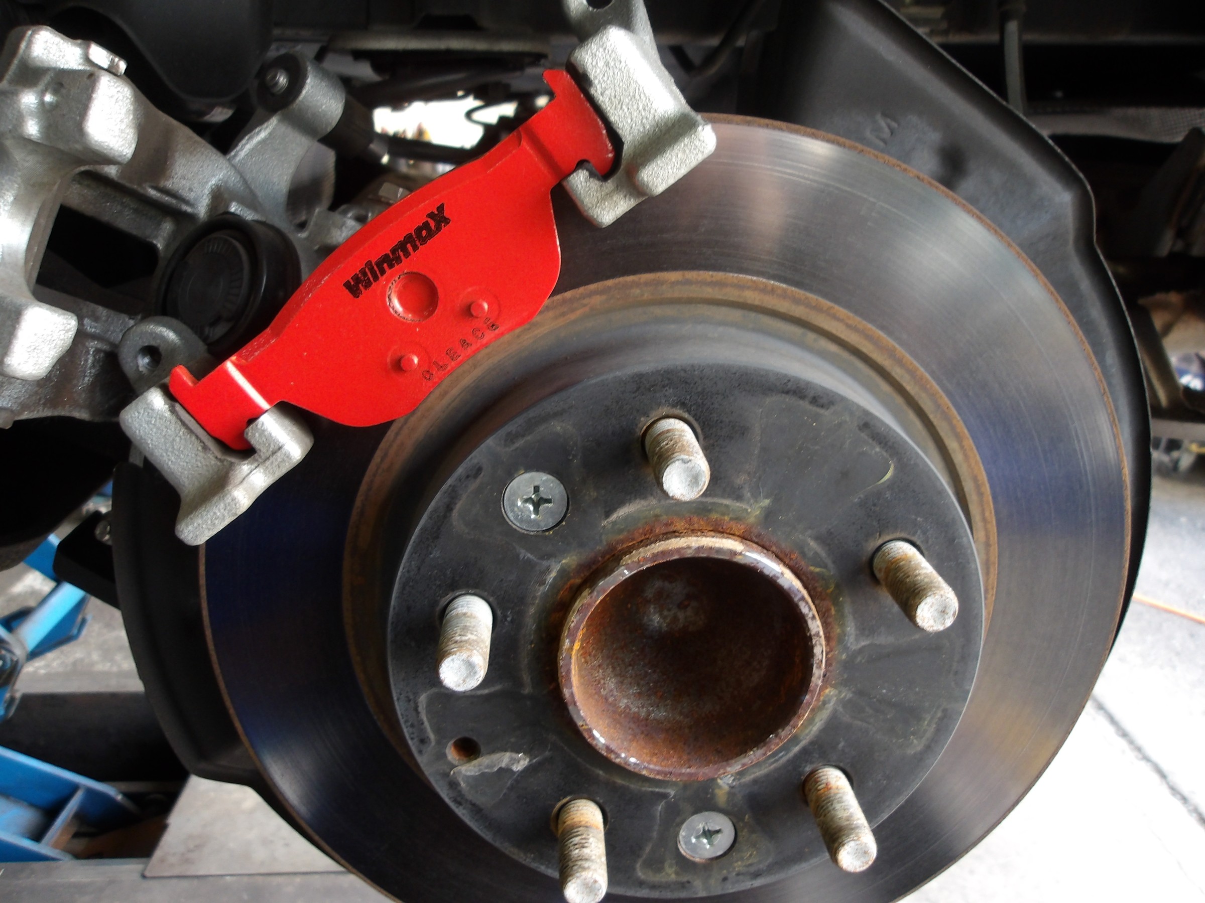 MAZDA3（BPFP）ウィンマックス製スポーツブレーキパッド「ARMA AP1」装着＆ブレーキフルード交換。 | マツダ MAZDA3 ...