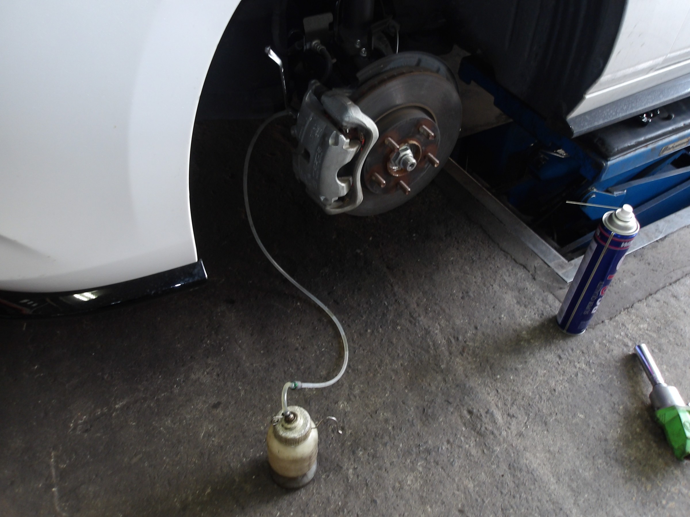 MAZDA3（BPFP）ウィンマックス製スポーツブレーキパッド「ARMA AP1」装着＆ブレーキフルード交換。 | マツダ MAZDA3 ...