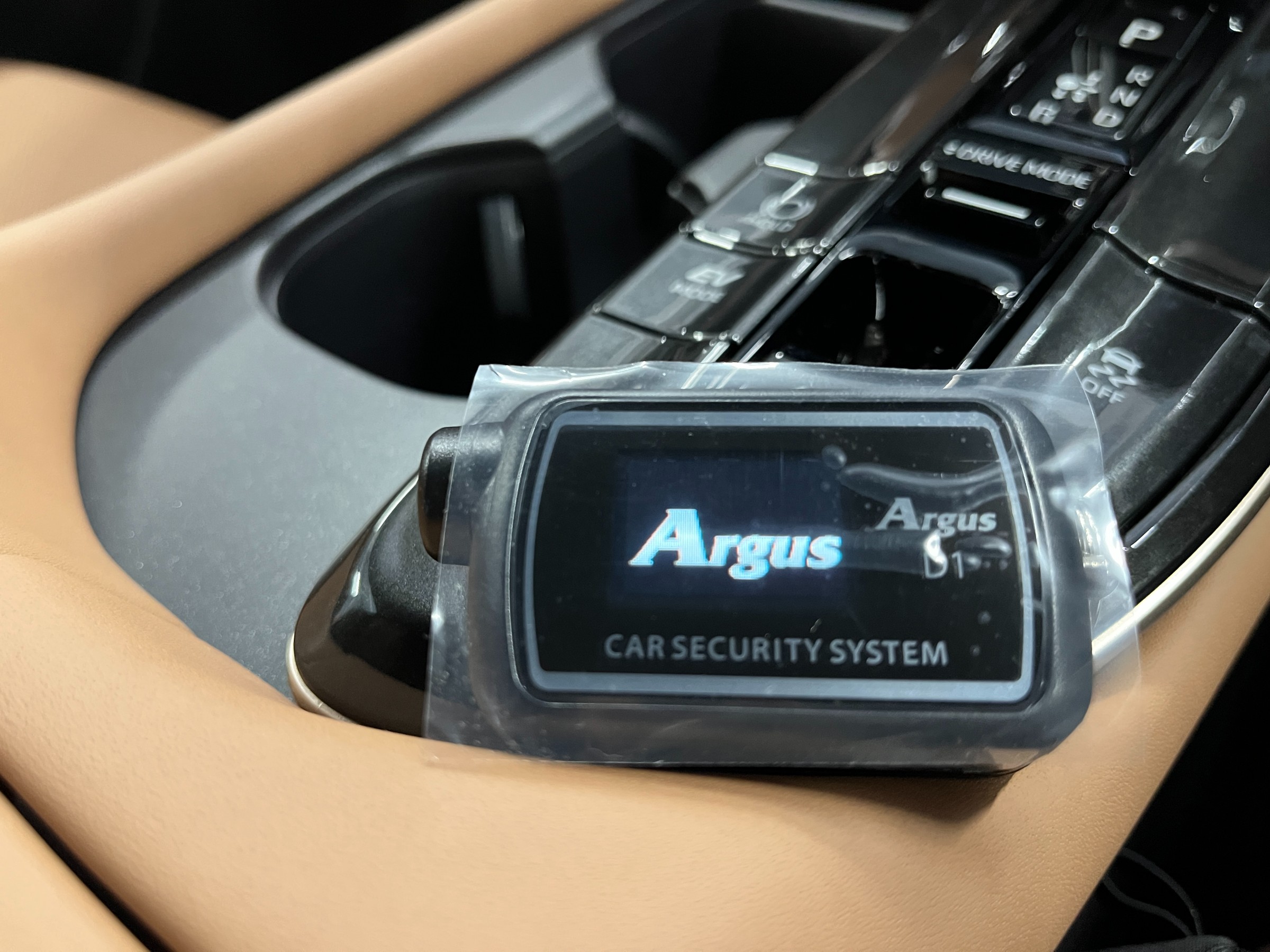 CROWN SPORT “Argus D1”取付 | 取り付け事例 | コクピット21世田谷 | お店の取付加工事例紹介