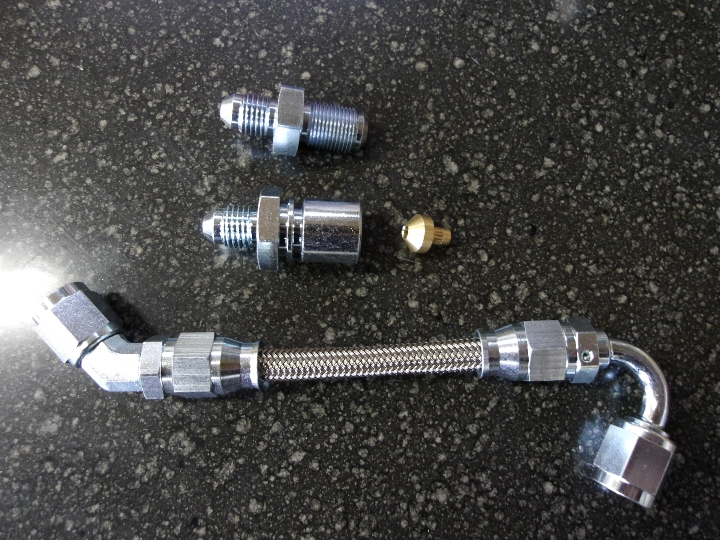 スイフトスポーツ（ZC33S）TMスクエア製ブレーキマスタシリンダーキット（お持込み）＆APP製ブレーキホース装着。 | スズキ スイフトスポーツ 足まわり（サスペンション・ブレーキ ...