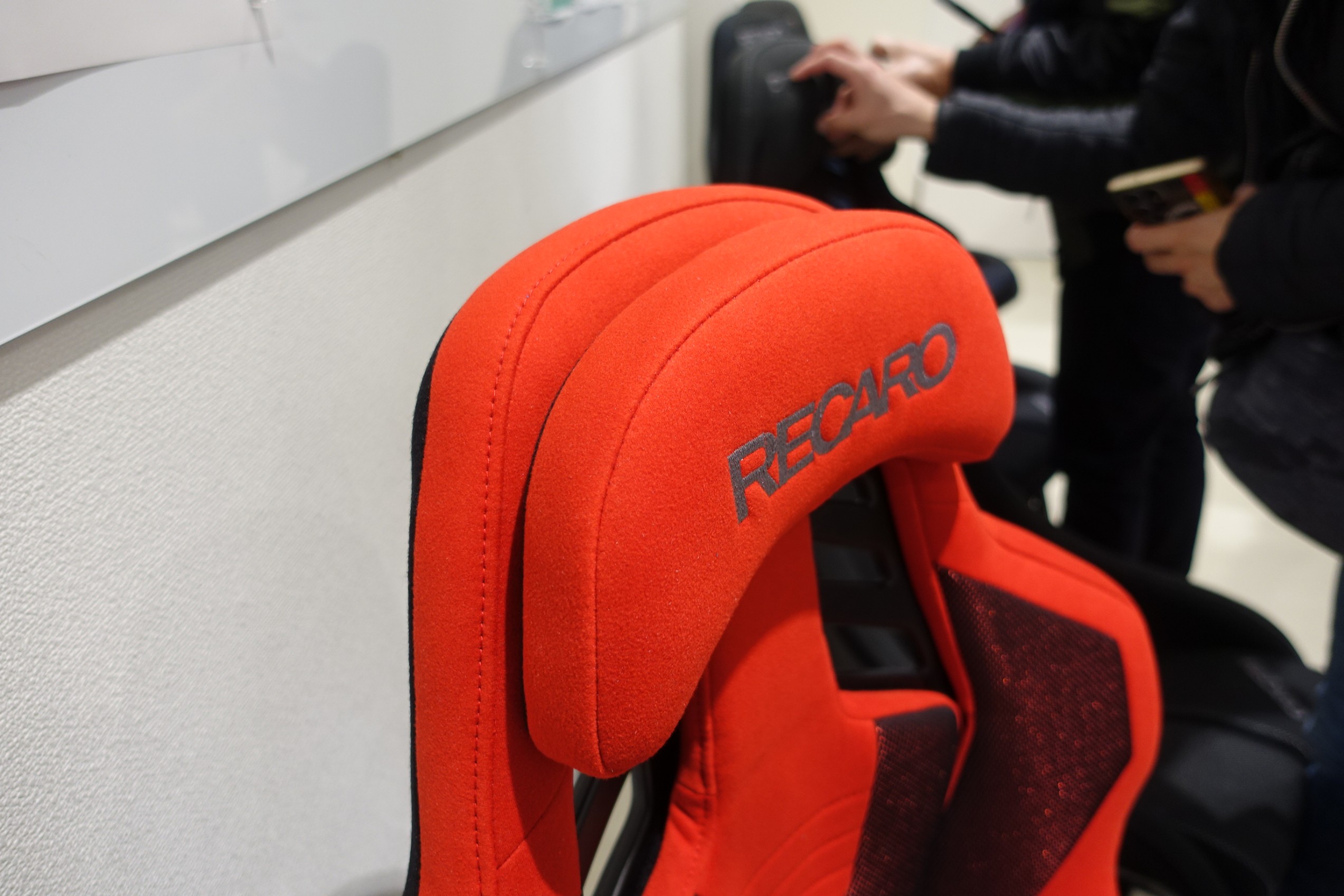 全て新設計の最新フルバケットシート『RECARO RSS』の全貌を初公開！ | 店長アサコのブログ | コクピット 55 | 車のカスタマイズにかかわるスタッフより