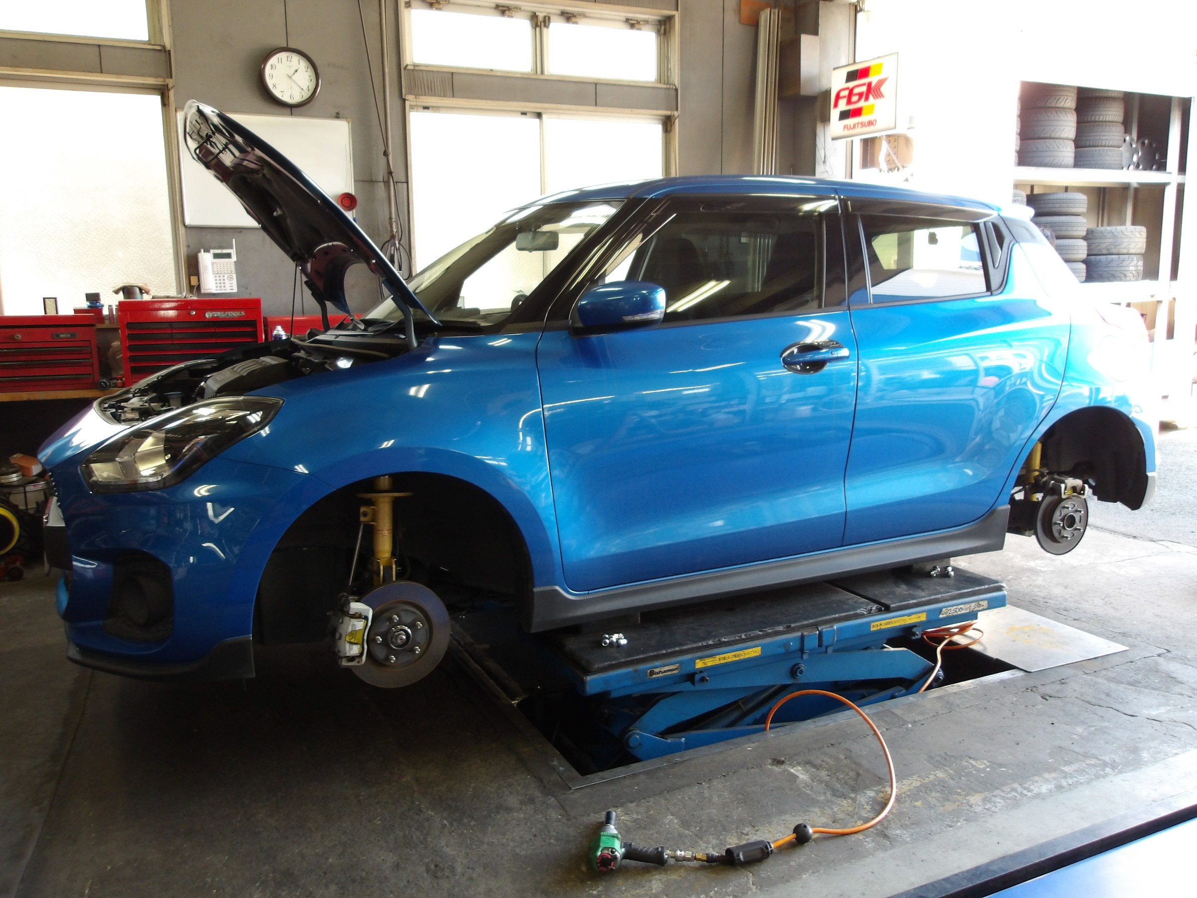 スイフトスポーツ（ZC33S）TMスクエア製ブレーキマスタシリンダーキット（お持込み）＆APP製ブレーキホース装着。 | スズキ スイフトスポーツ 足まわり（サスペンション・ブレーキ ...