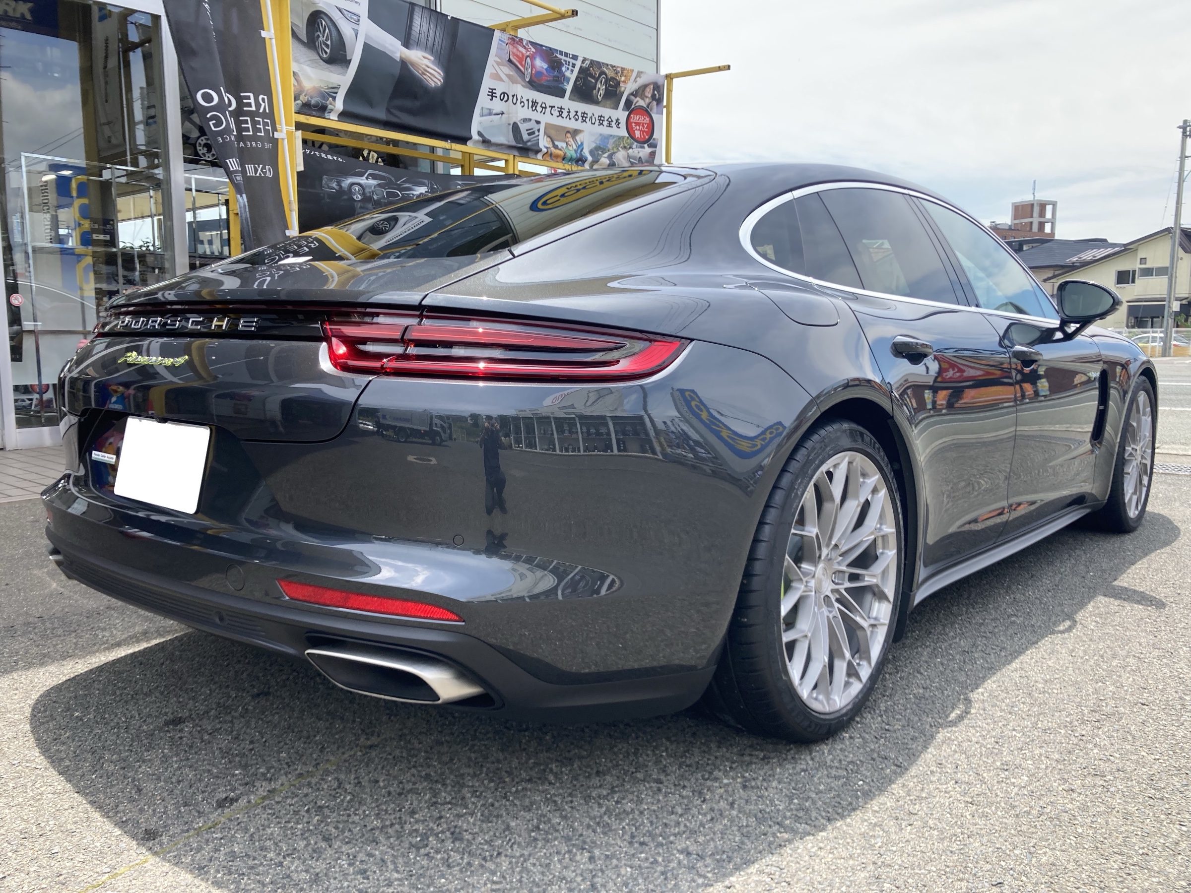 【PORSCHE PANAMERA4 E-HV】×【BC FORGED EH28】！ | オーナーズカーインデックス | カスタマイズカー紹介 ...