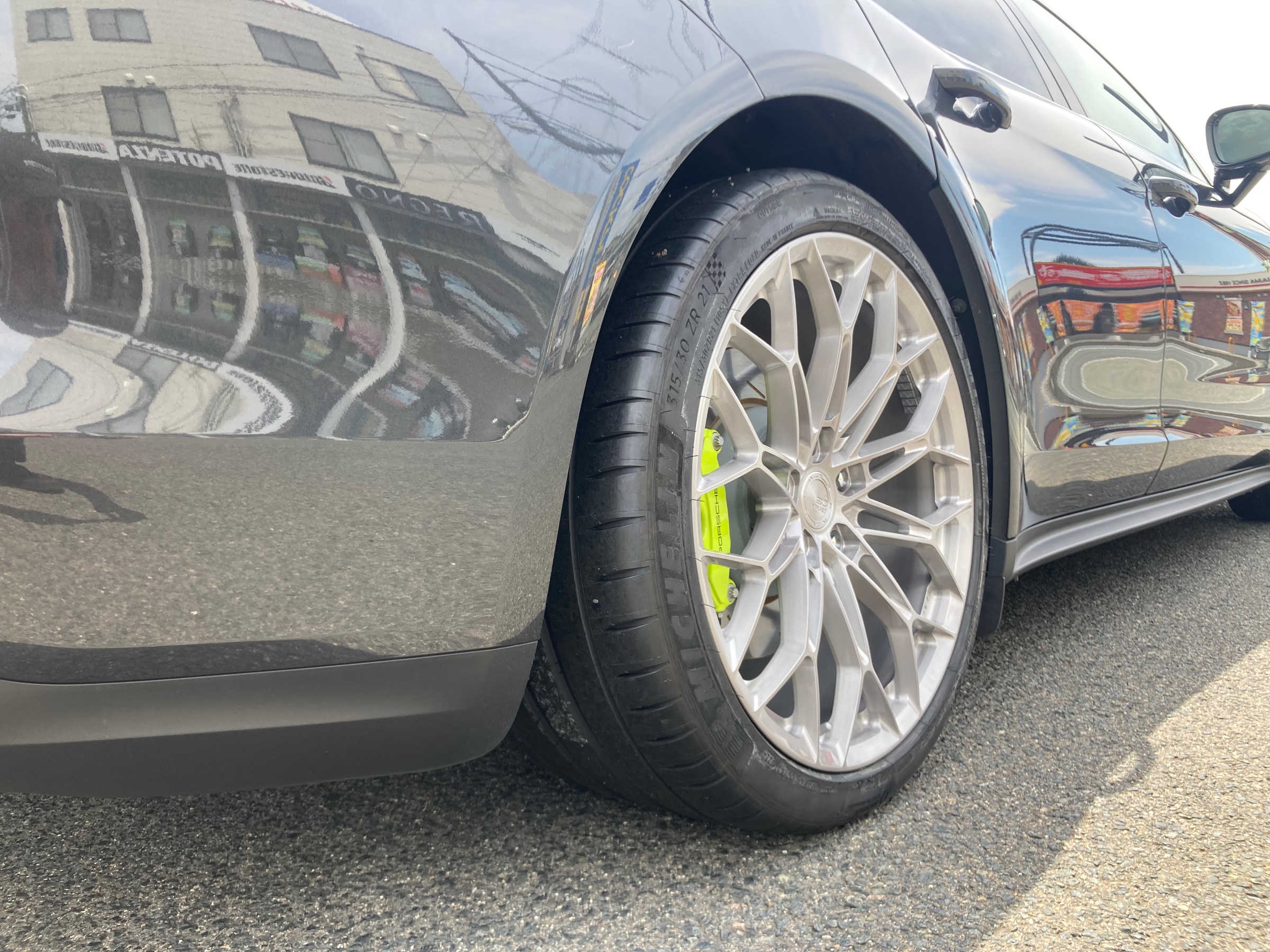 【PORSCHE PANAMERA4 E-HV】×【BC FORGED EH28】！ | オーナーズカーインデックス | カスタマイズカー紹介 ...