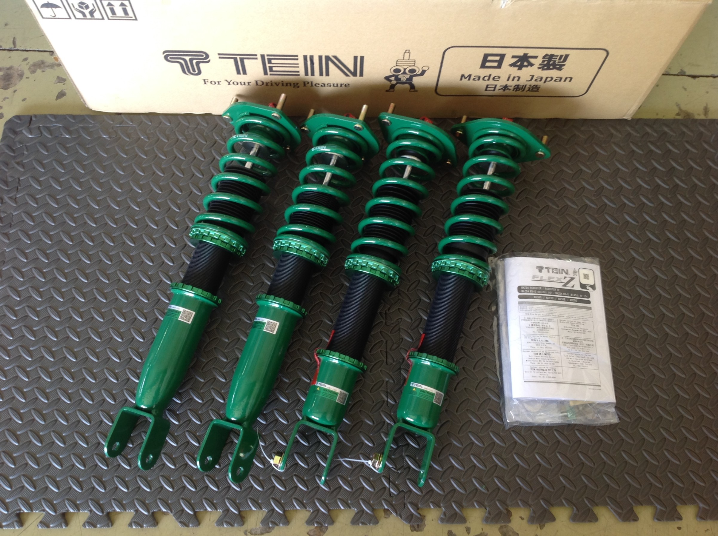 TEIN FLEX Z × ND5RC ♪ | マツダ ロードスター 足まわり（サスペンション・ブレーキ） 足まわり（サスペンション・ブレーキ） > サスペンションパーツ関連取付 | スタッフ ...