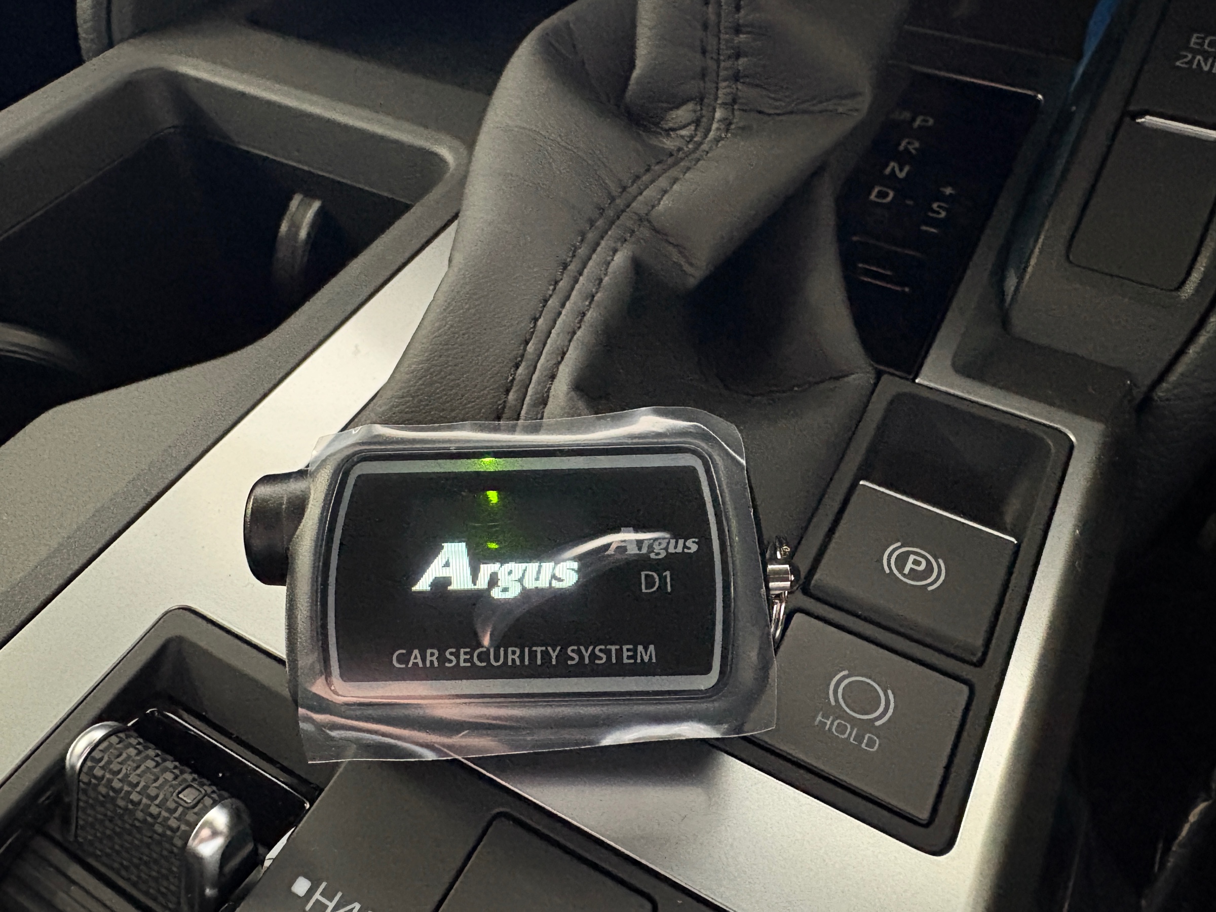 TOYOTA ランクル250 Argus D1 | 取り付け事例 | コクピット21世田谷 | お店の取付加工事例紹介