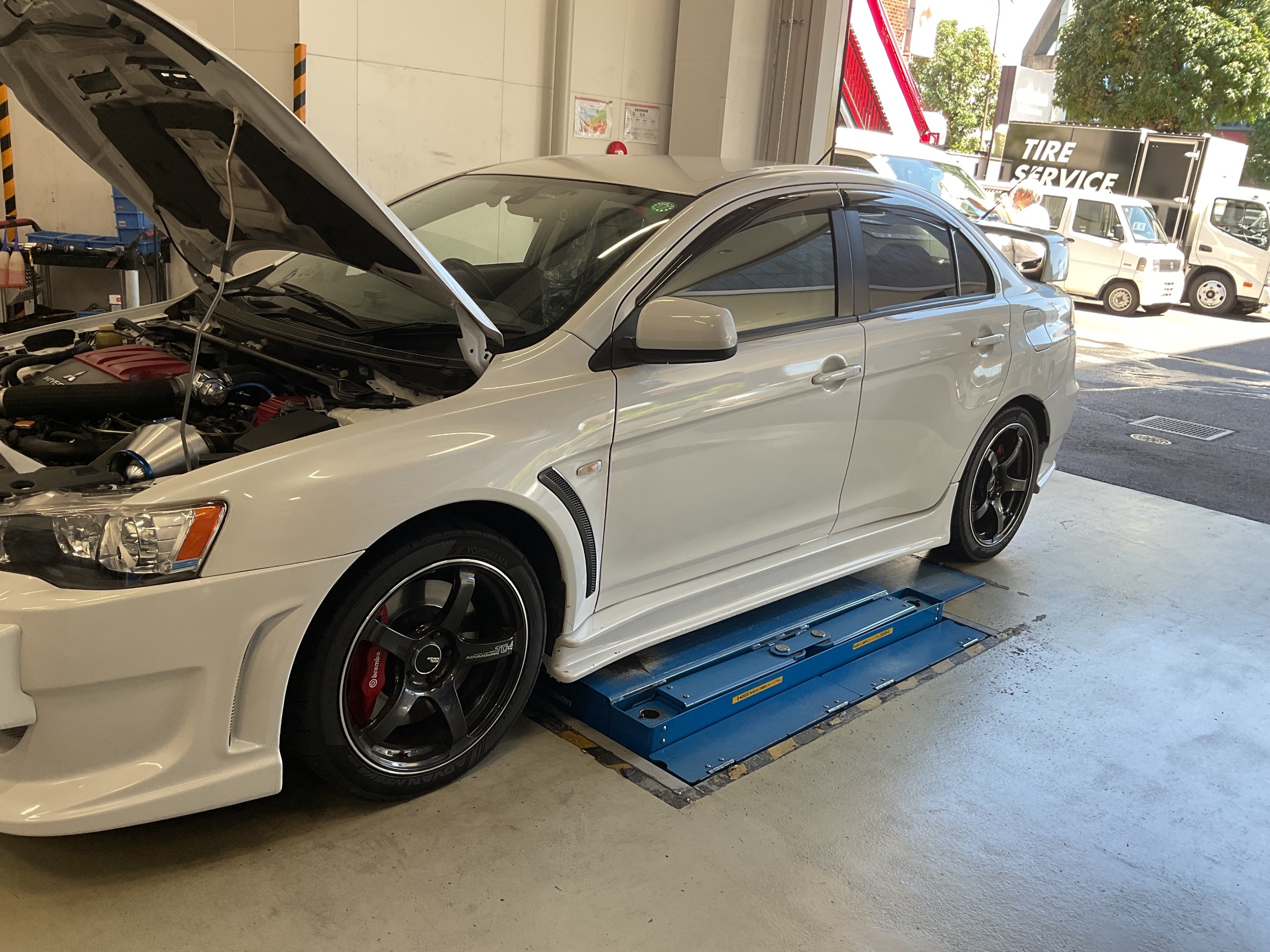 三菱 ランサーエボリューションXへTEIN FLEX Zをお取り付け！ | 取り付け事例 | コクピット21世田谷 | お店の取付加工事例紹介