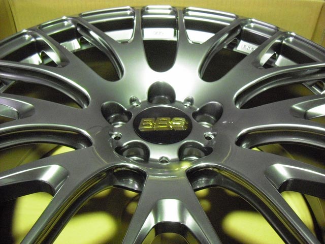 BBS RN & レクサス RX | スタッフ 日記 | コクピット 荒井 | 車のカスタマイズにかかわるスタッフより