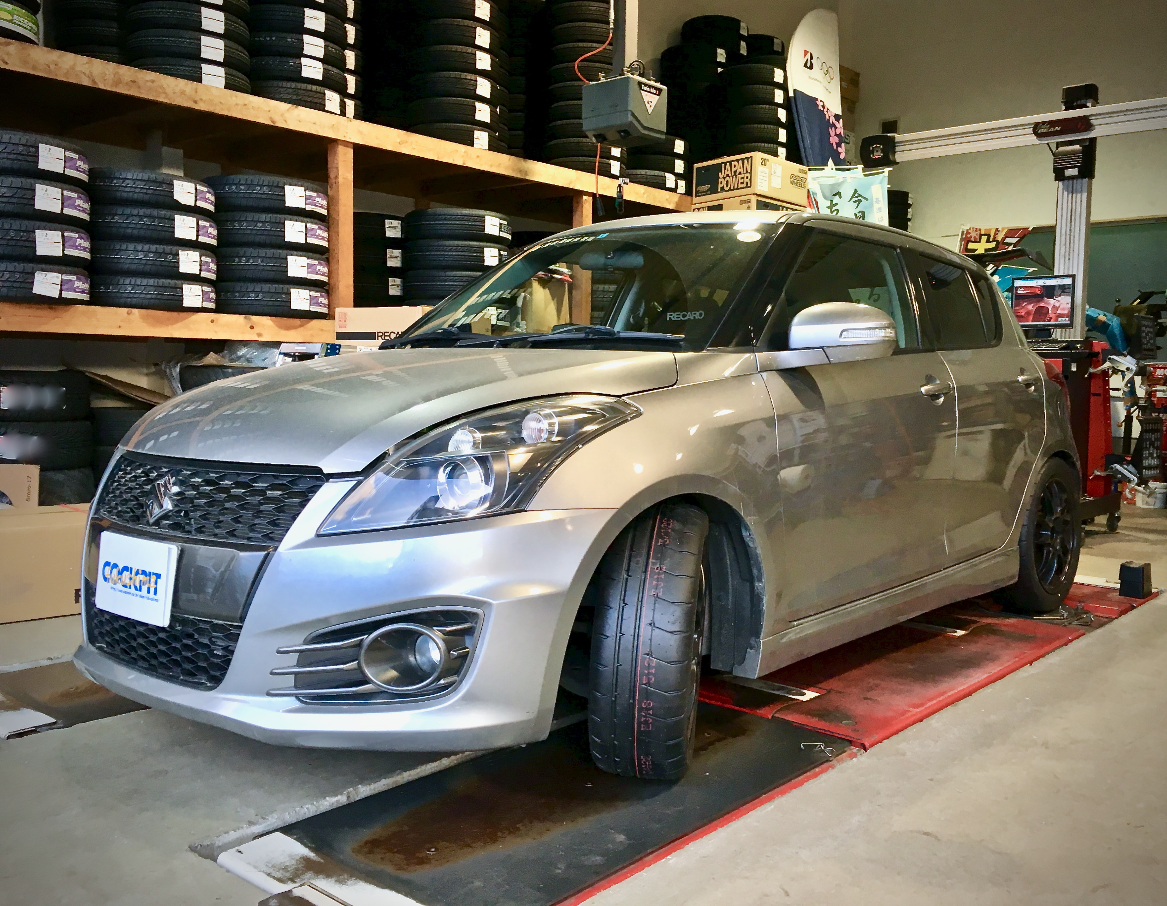 ZC32S SUZUKI SWIFT Sport POTENZA RE-12D | スズキ スイフトスポーツ タイヤ タイヤ > タイヤ・ホイール交換 | ☆メモらんだむ★ | コクピット ...
