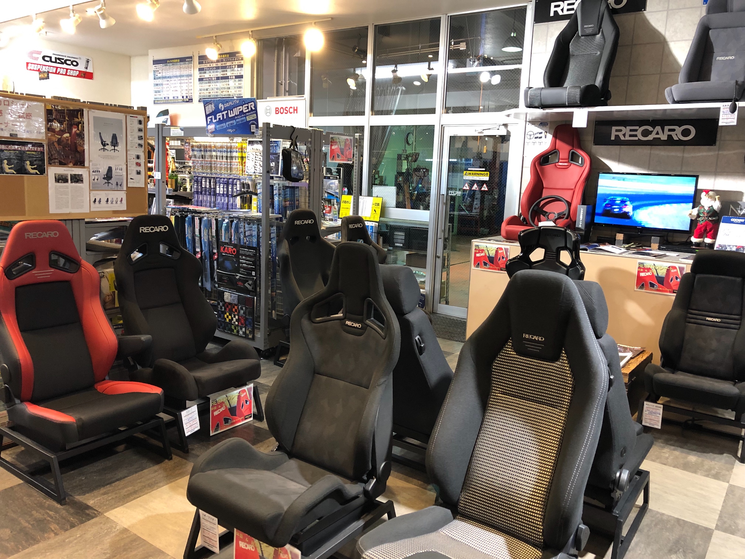 RECARO・BBS・Prodrive ・RAYS・HKS 自分へのクリスマスプレゼントいかが！？ | ホイール | スタッフ 日記 ...