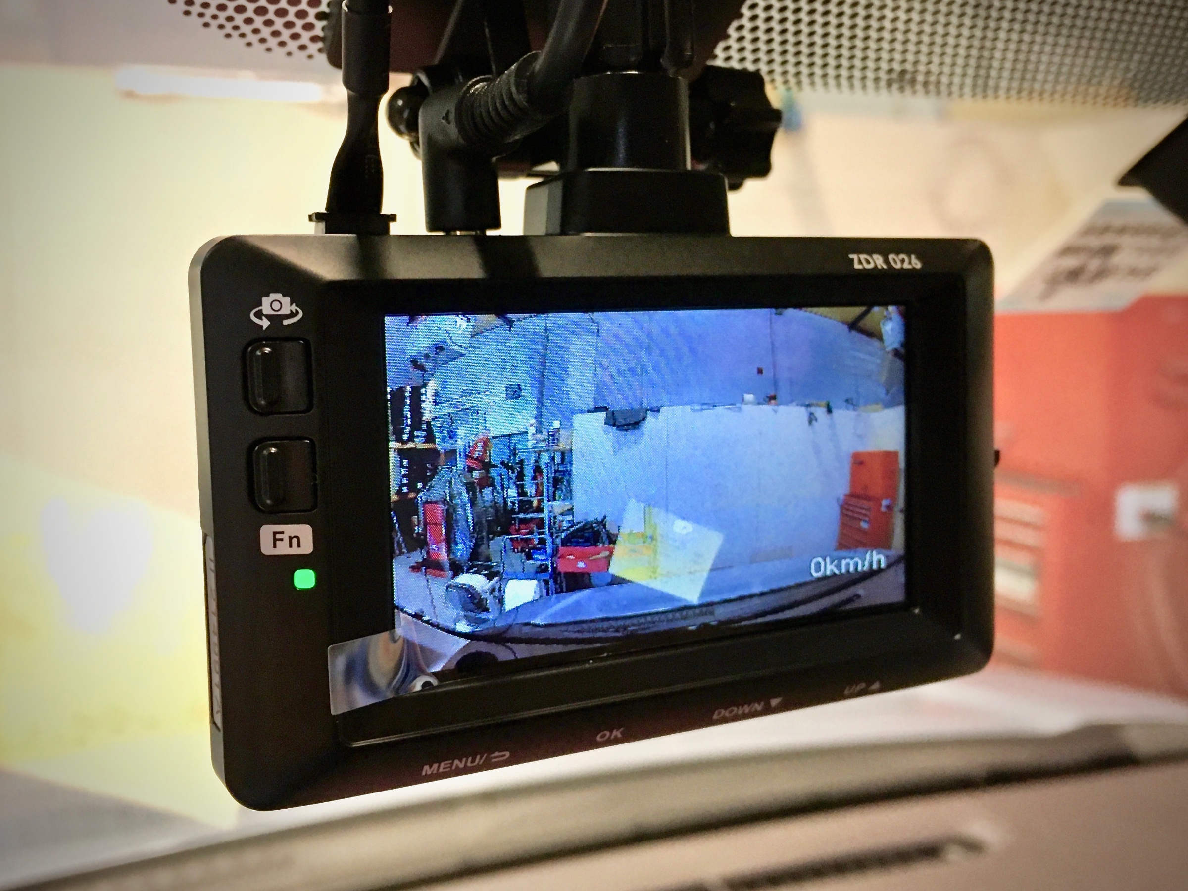 370万画素 前後2カメラ STARVIS™ 搭載 COMTEC ZDR026 | ☆メモらんだむ★ | コクピット 福島 | 車のカスタマイズにかかわるスタッフより