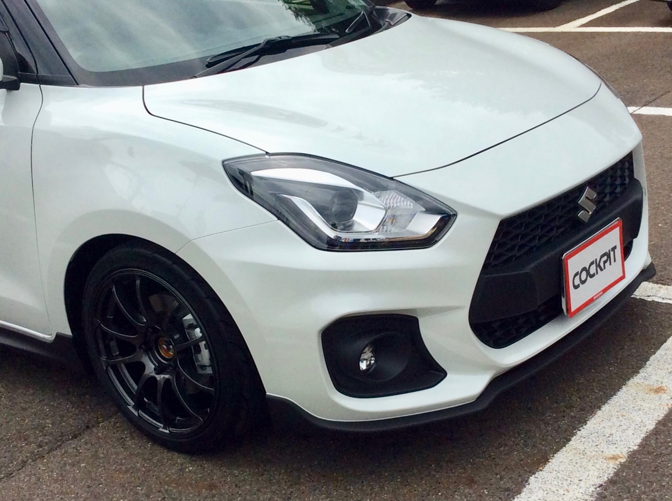 ZC33スイフトスポーツ、やっと納車！ | デモカー紹介 | カスタマイズカー紹介 | コクピット 312トヨオカ