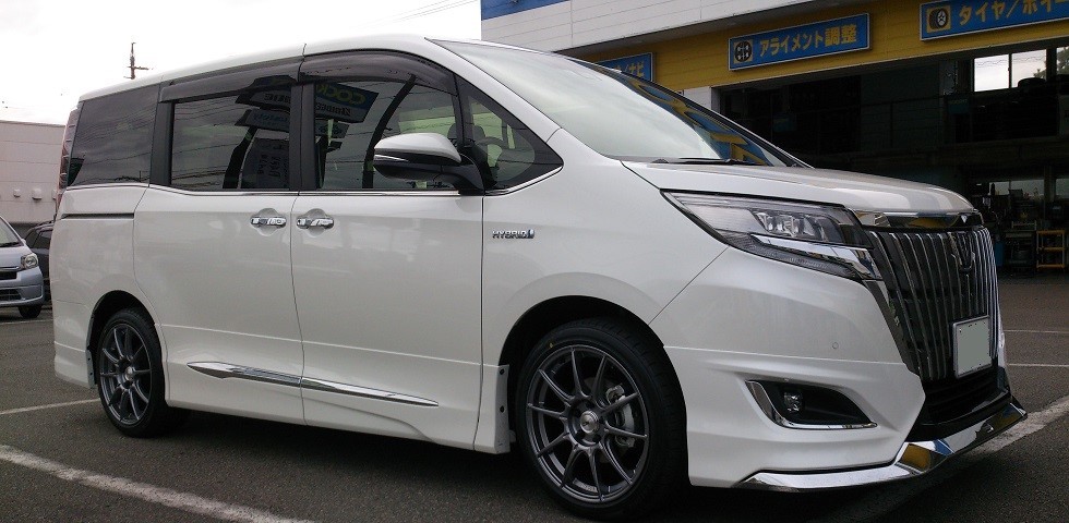ESQUIRE HYBRID SSR GTX01 18inch DS | オーナーズカーインデックス | カスタマイズカー紹介 | コクピット ...