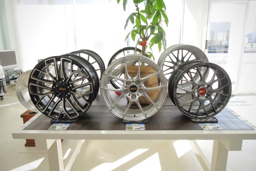 車高調でローダウンしたら次の一手はやっぱりコレ！スズキ スイフトスポーツ（ZC33S）に「BBS RF DB」&「POTENZA S007A」の取り付け！ | スズキ スイフト スポーツ ...