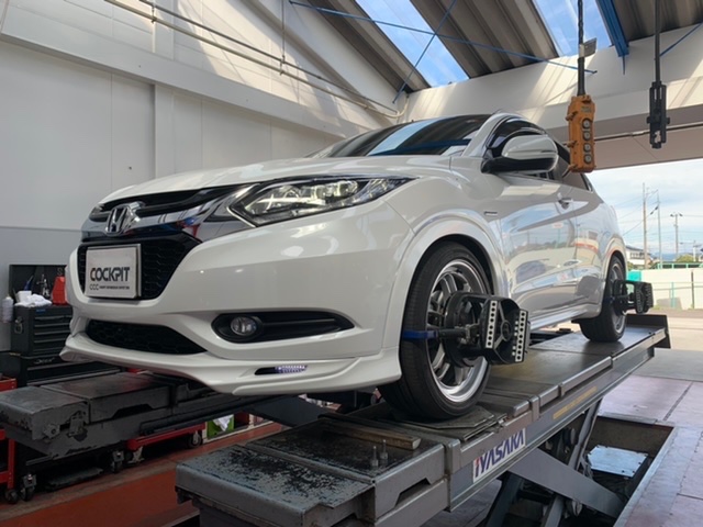 HONDA VEZEL HYBRID [RU4] TEIN FLEX-Z取付・純正パーツ取付・4輪アライメント測定&調整（簡易トー調整） | ホンダ ヴェゼルハイブリッド 足まわり ...